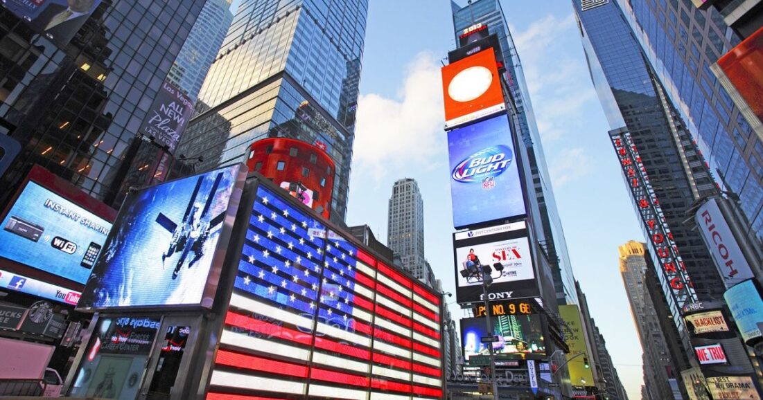THE WORLD'S MOST EXPENSIVE BILLBOARD - Posters&Billboards